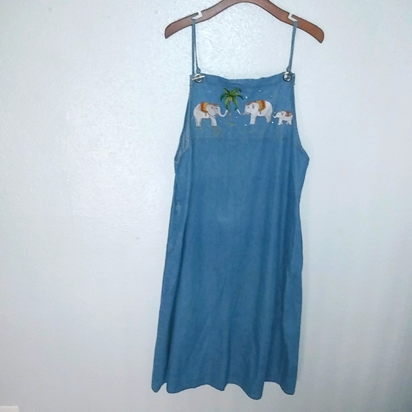 Quacker Factory | Dresses | Quacker Factory L Elephants Embroidered ...